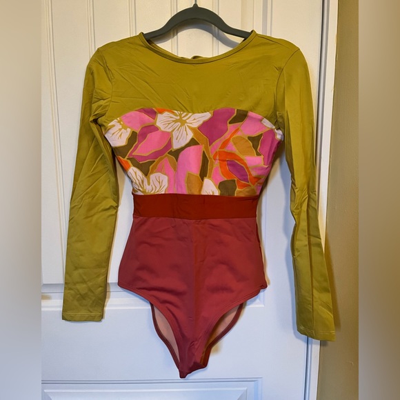 The Seea | Swim | The Seea Long Sleeve Surf Suit | Poshmark